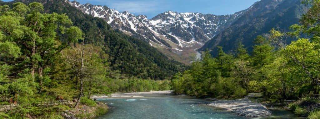 Seasonal Places to Visit : Spring and Summer roadtrip in Japan